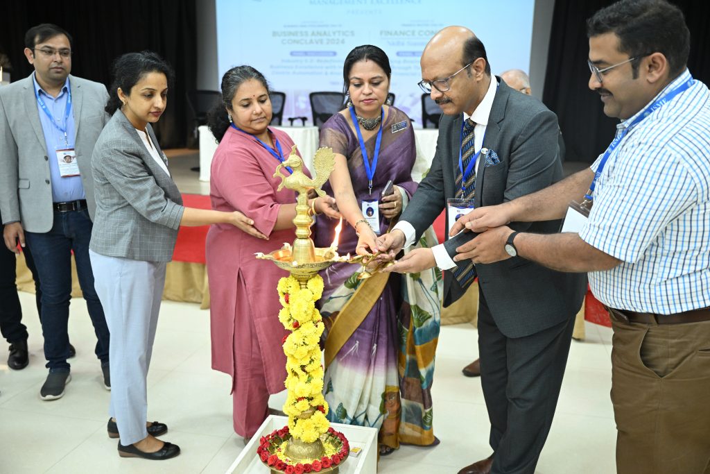 Finance Lab | NTS: NPS-NVT Institute of Advanced Technological Studies